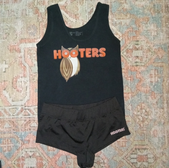 Hooters | Tops | Discounted Hooters Uniform Set S | Poshmark